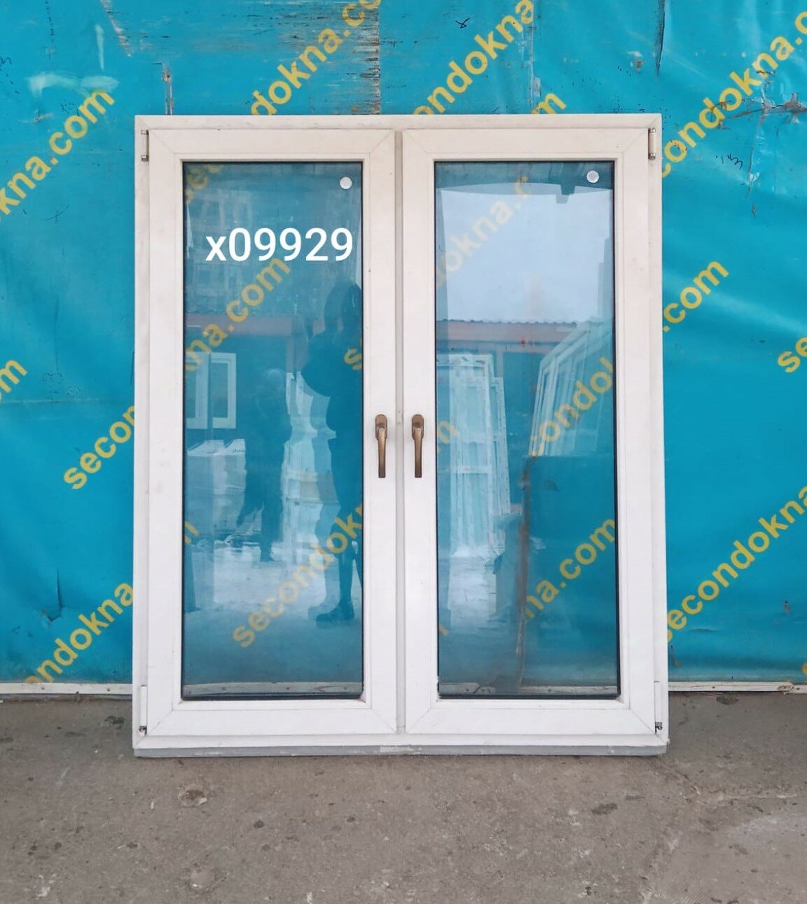 Пластиковое окно Б/У 1530(в)х1290(ш)