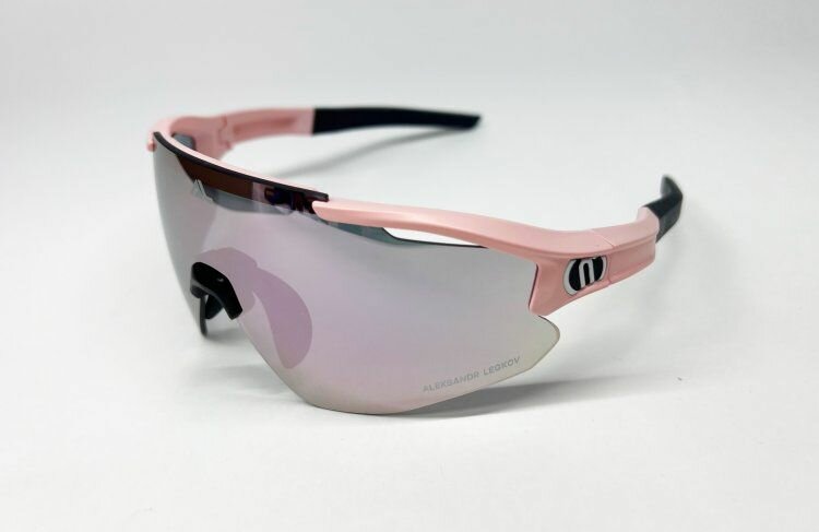 Солнцезащитные очки neon