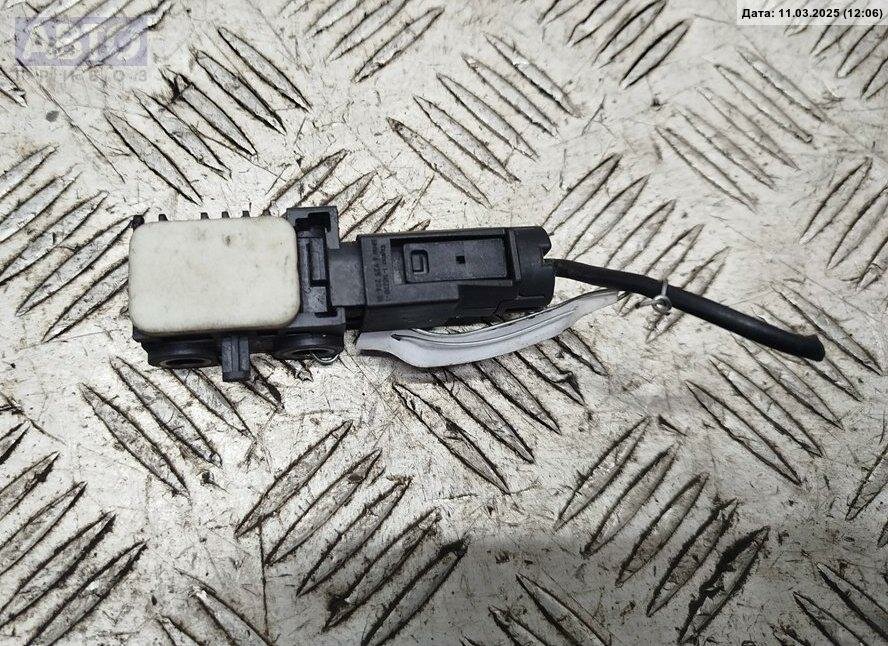 Датчик удара (Airbag) BMW X3 E83 (2003-2010)