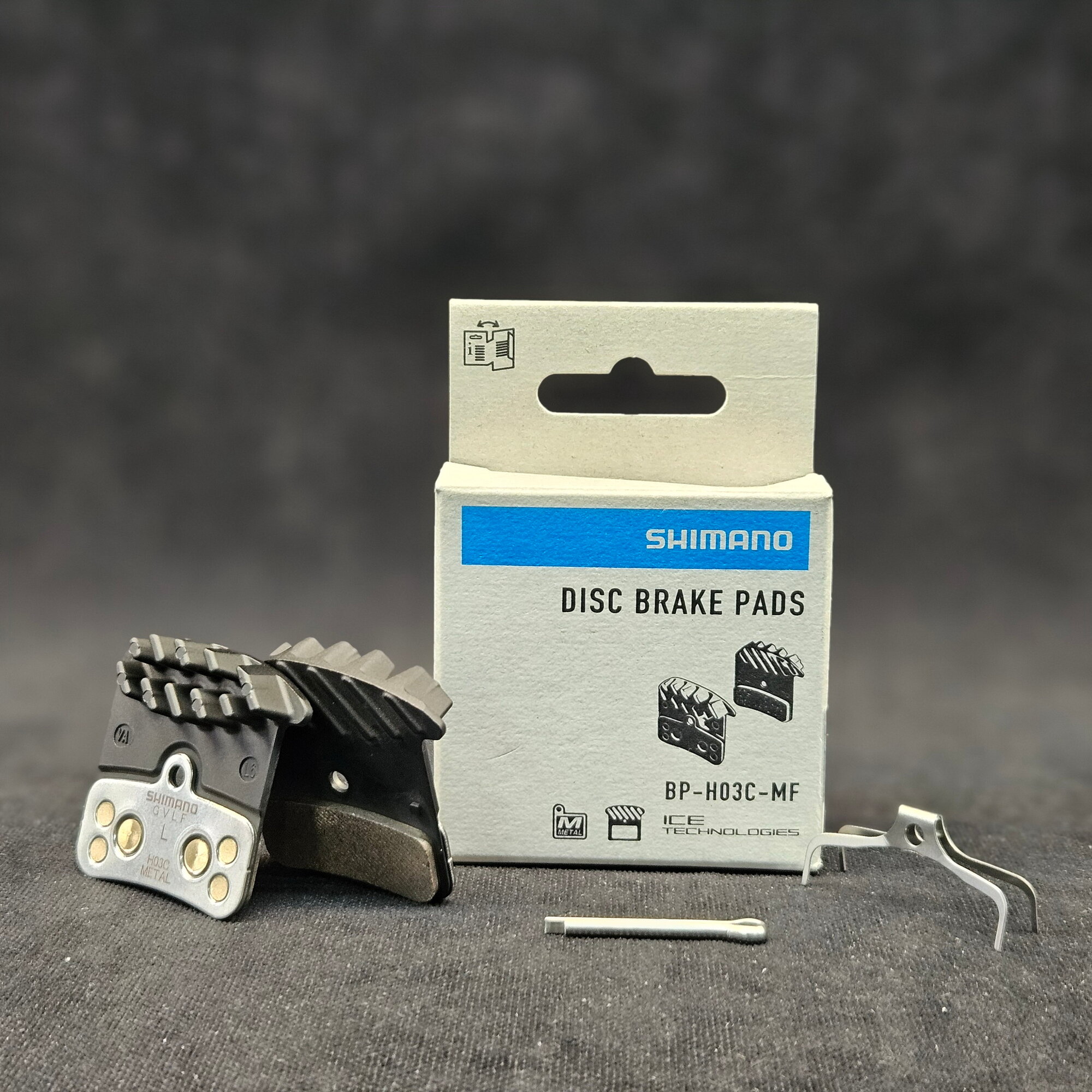 Колодки для дисковых тормозов Shimano H03C-MF (Saint, Zee), h-type, с радиатором, металлизированные (sintered), подложка стальная