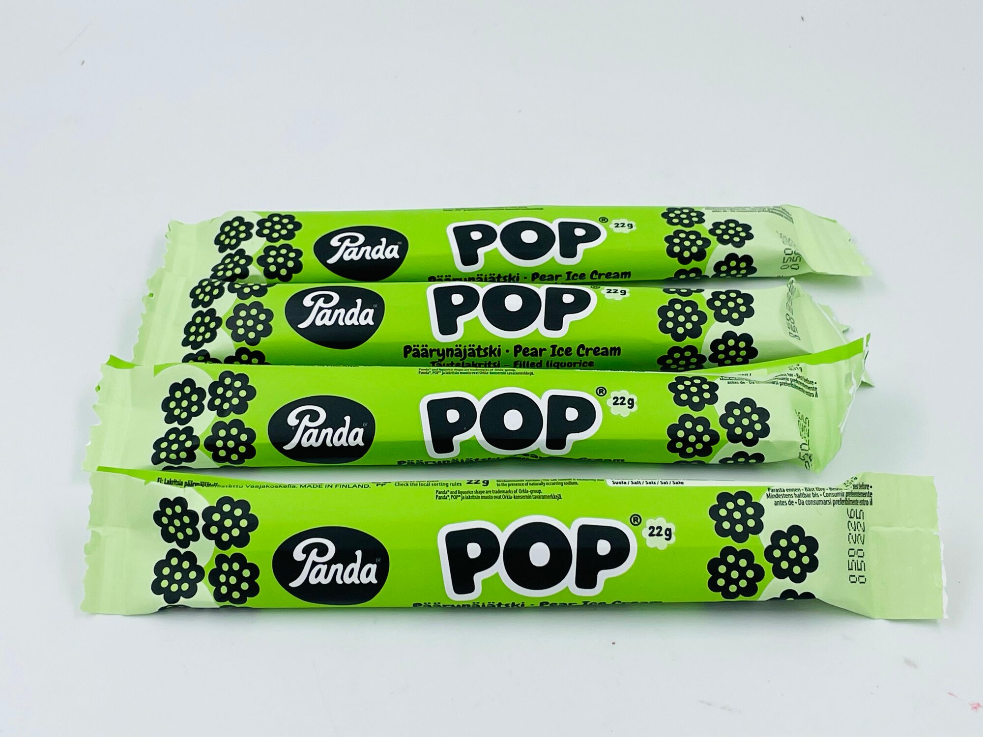 Лакрица Panda POP набор (4 шт. по 22 г) с грушевой начинкой, 88 г (Из Финляндии)