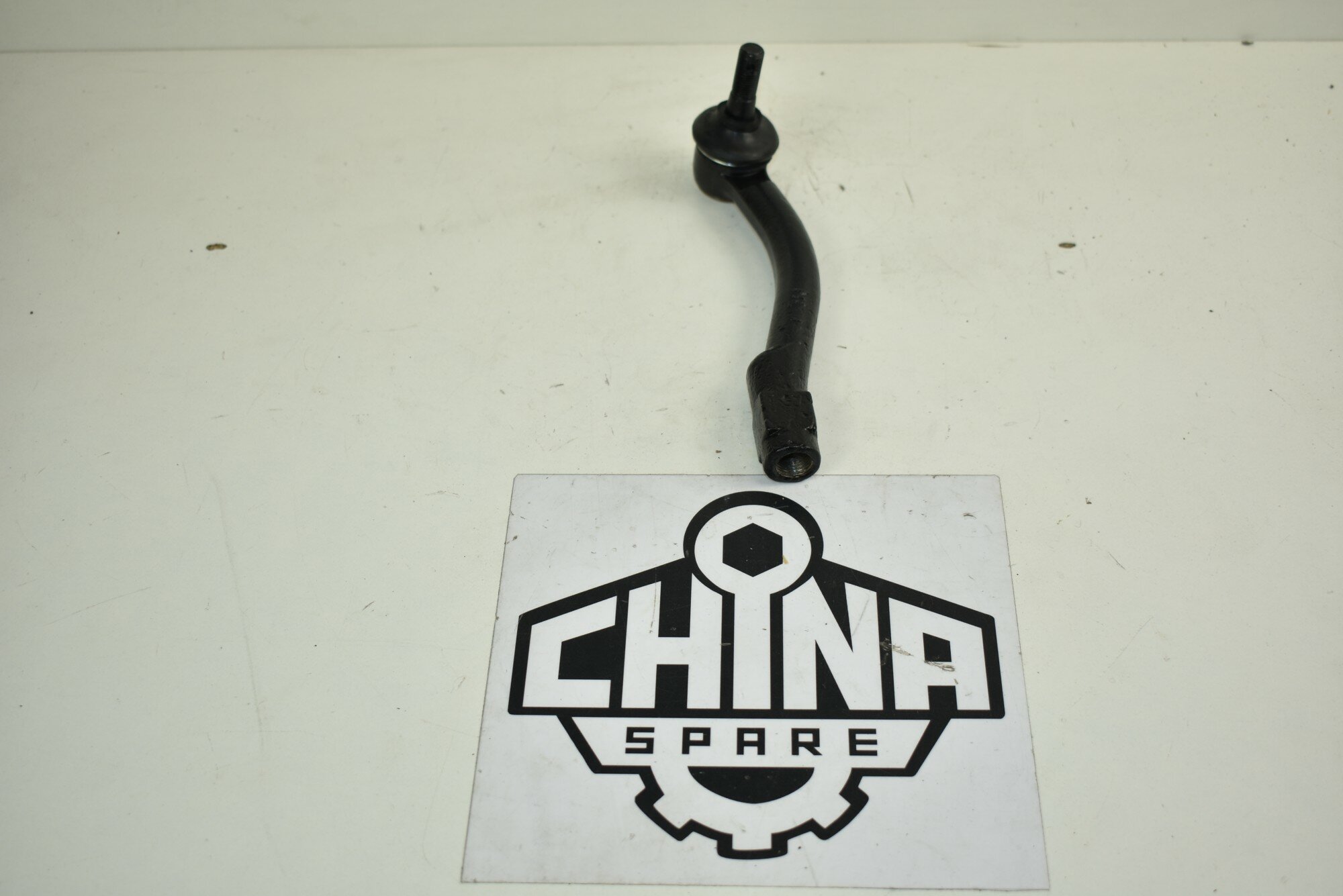 Наконечник рулевой левый Geely Atlas