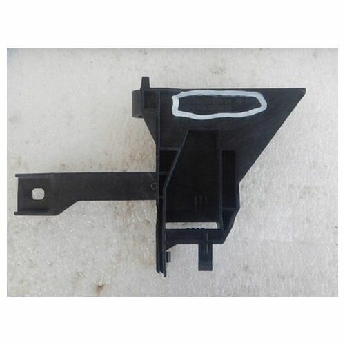 Кронштейн поперечины передней Mercedes A2466210134