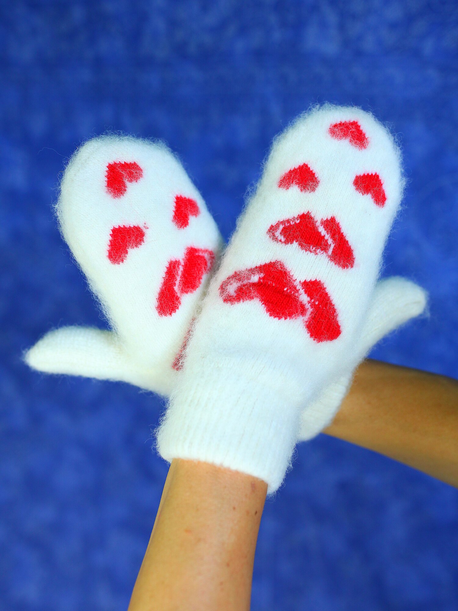 Варежки Будьте здоровы для женщин