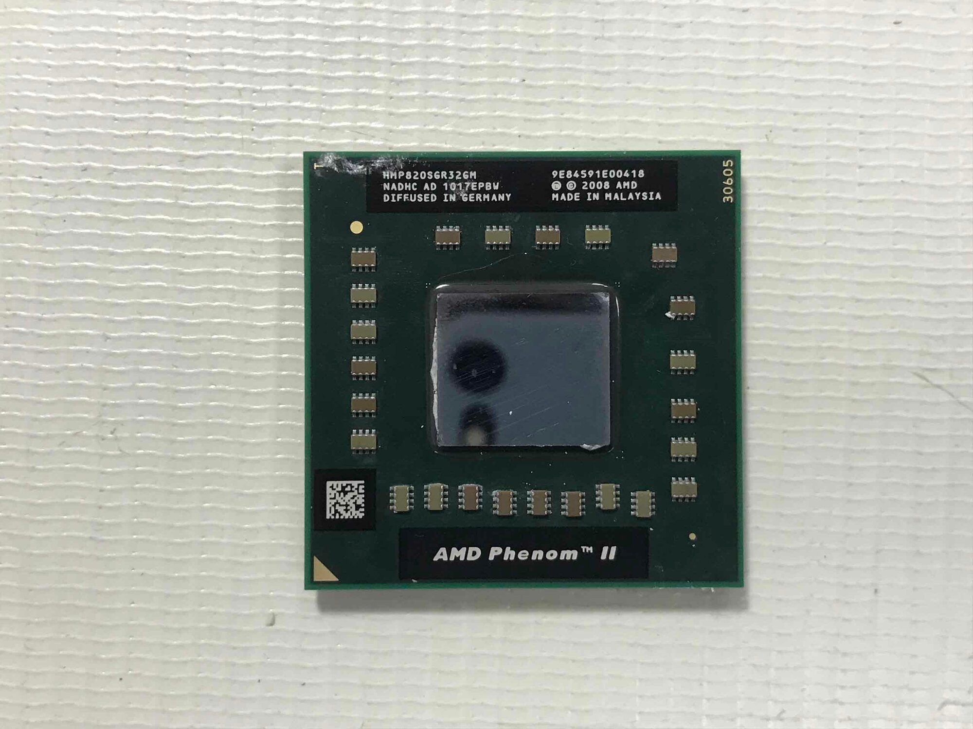 Процессор AMD Phenom II Triple-Core Mobile P820