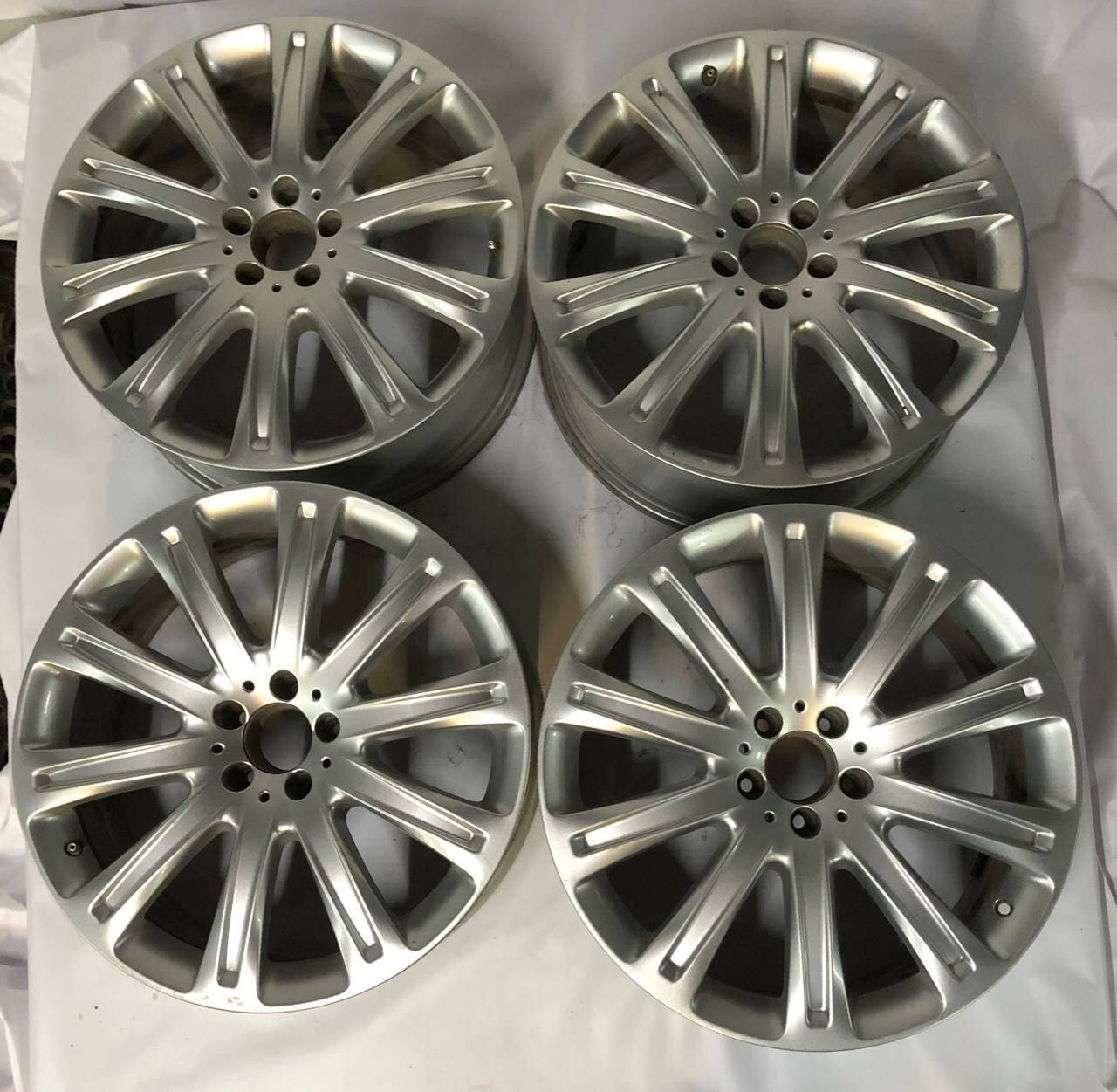 Колесные диски Mercedes-Benz 20x8.5 PCD 5x112 D66.6 ET53 (оригинал)