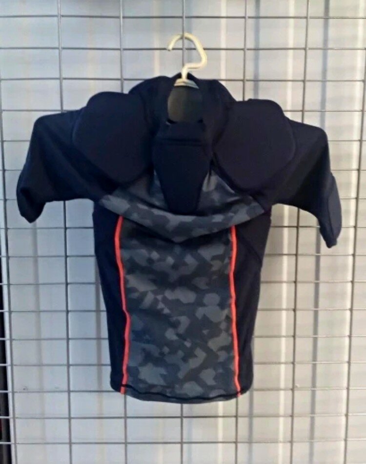 Регби детская размер на 10 лет защита груди регбийная