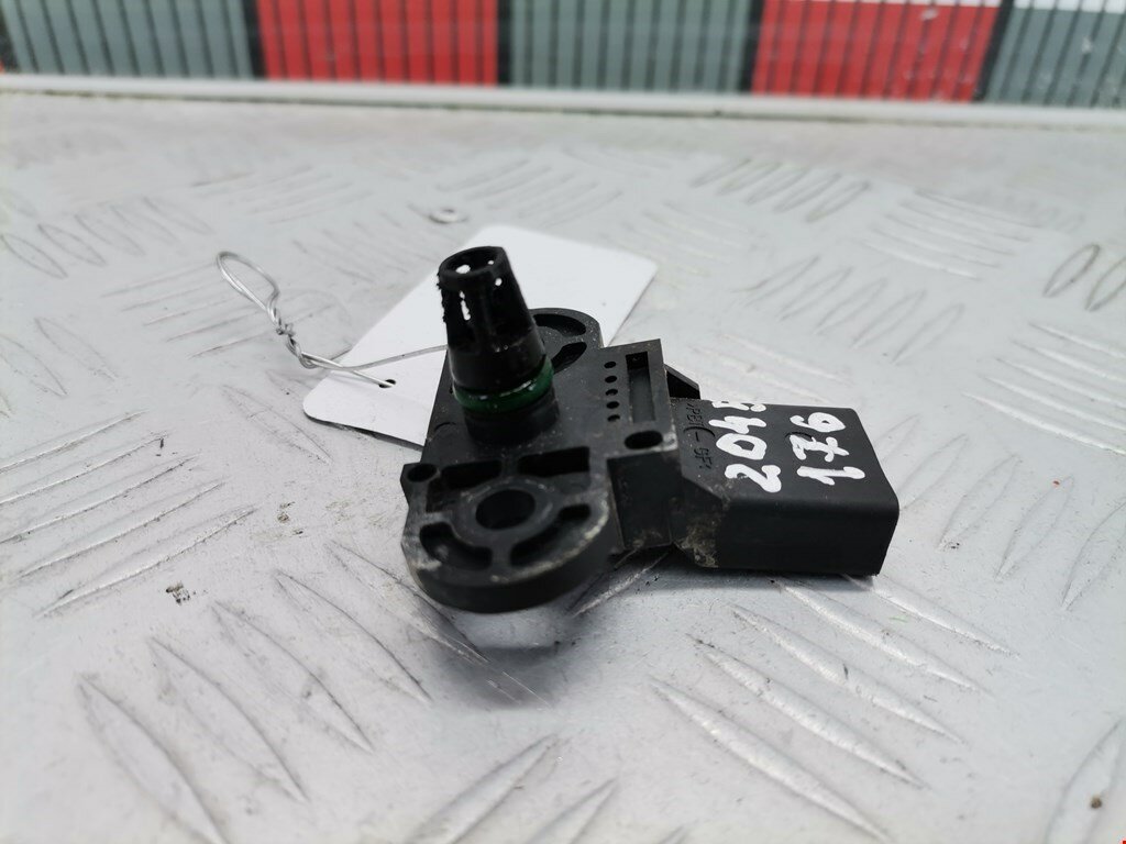 Датчик абсолютного давления Volkswagen Golf 4 06B906051 арт. 2059978