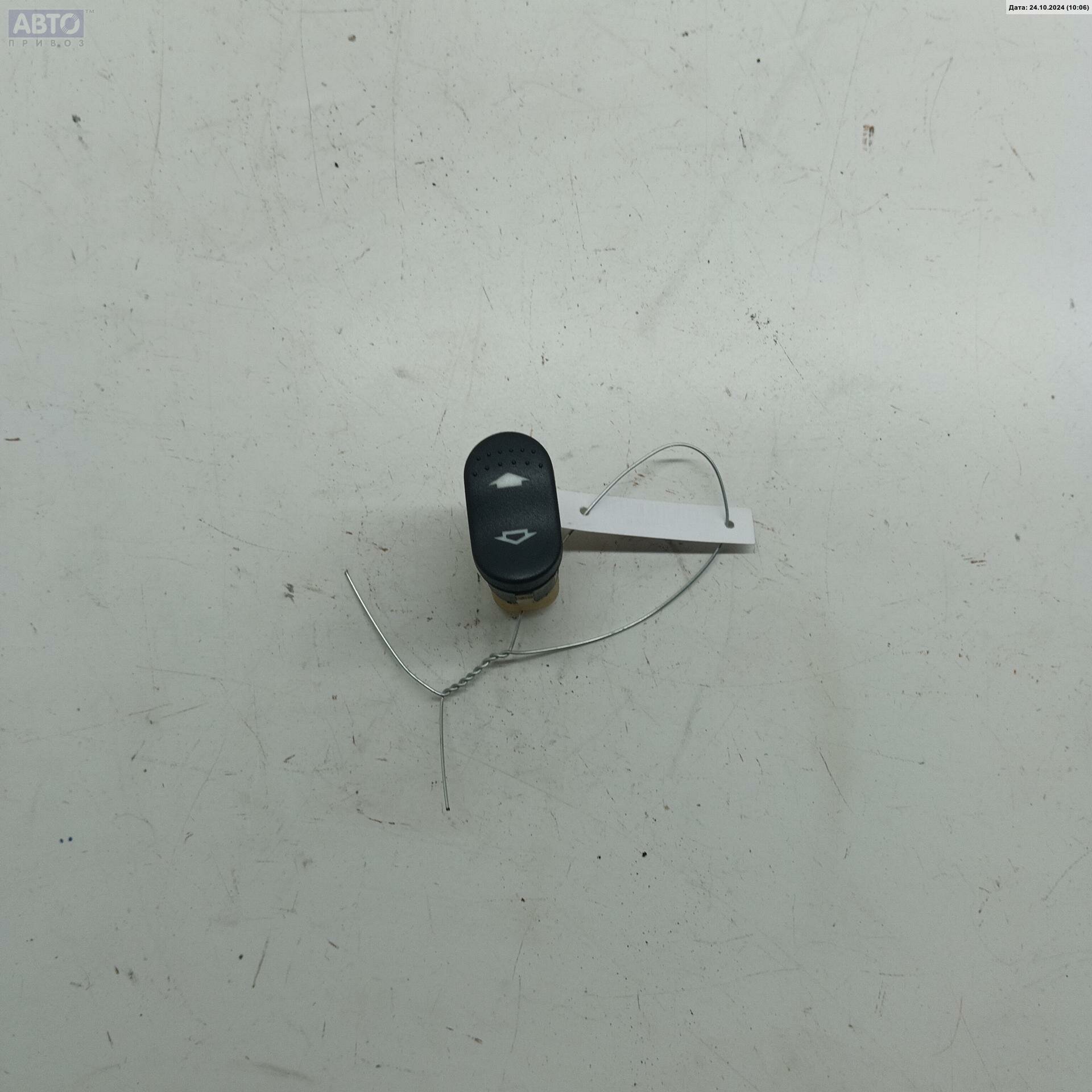 Кнопка стеклоподъемника переднего правого Ford Focus 1 (1998-2005)