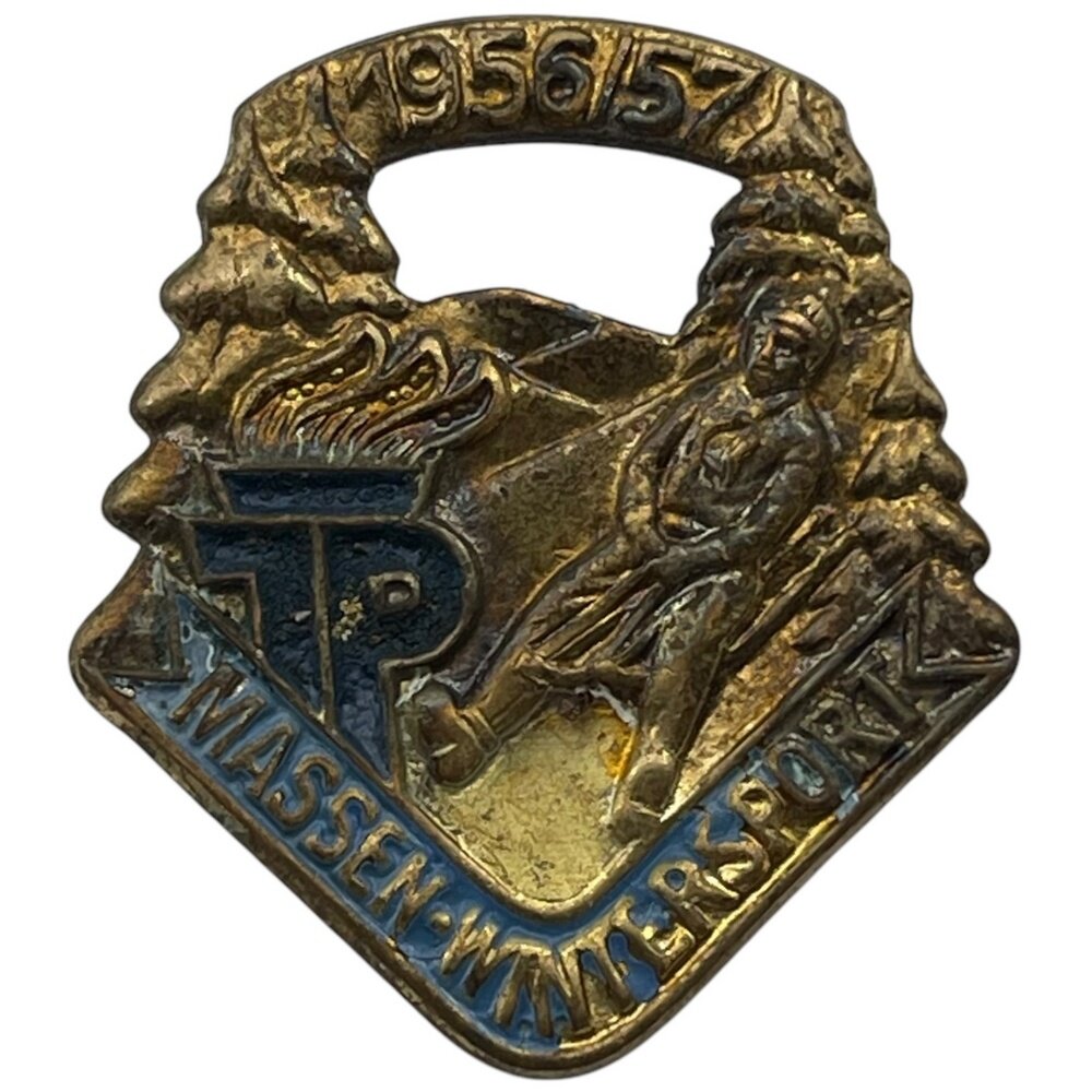 Знак "Массовые зимние виды спорта. Сезон 1956/57" ГДР 1957 г.