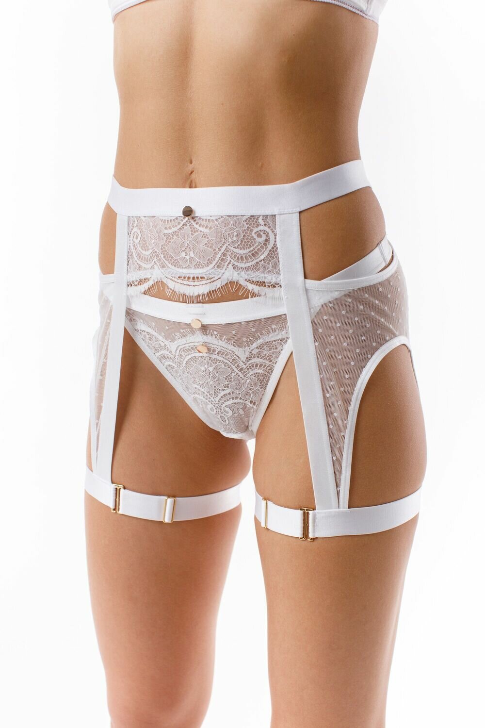 Белый пояс для чулок со вставками из сеточки и кружева Coquette revue dots 66114-01