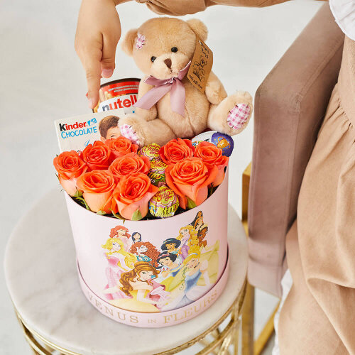 Букет "Детский букет №21", роза, оранжевый, в коробке, с мишкой и сладостями