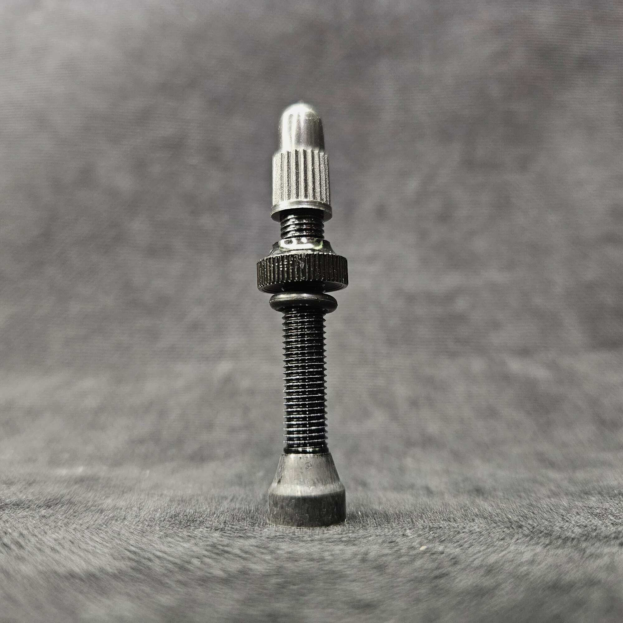 Бескамерный ниппель ColtBikes, алюминиевый, черный, 40 мм, presta