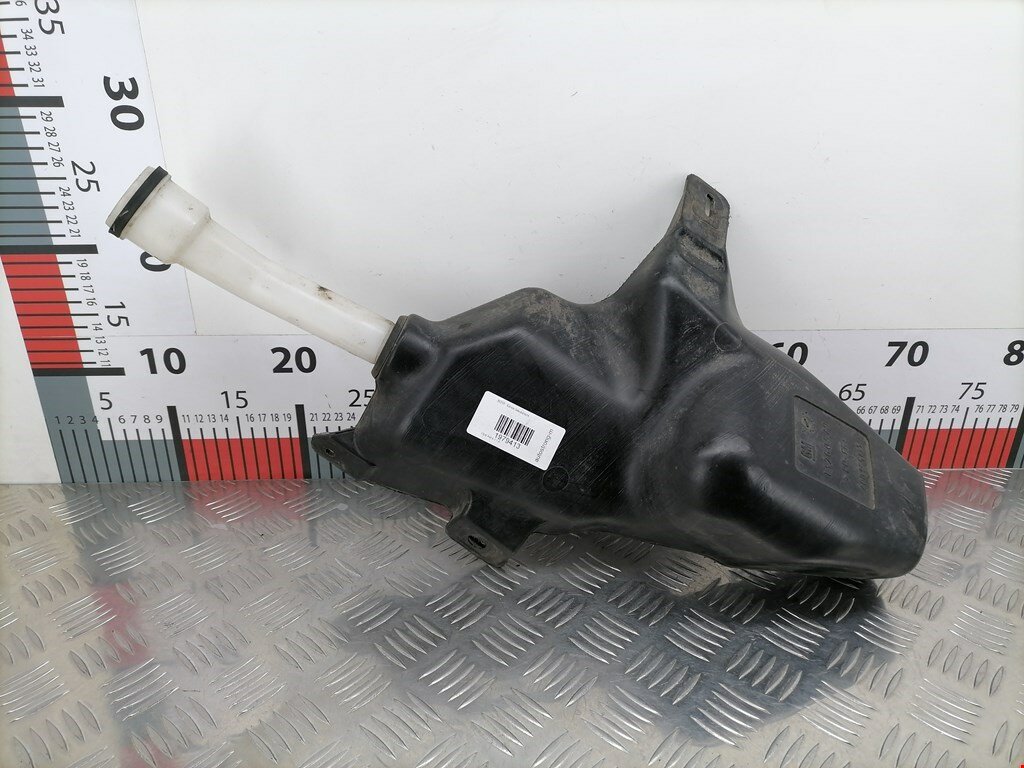 Бачок омывателя Opel Astra J 13260590 арт. 1979413