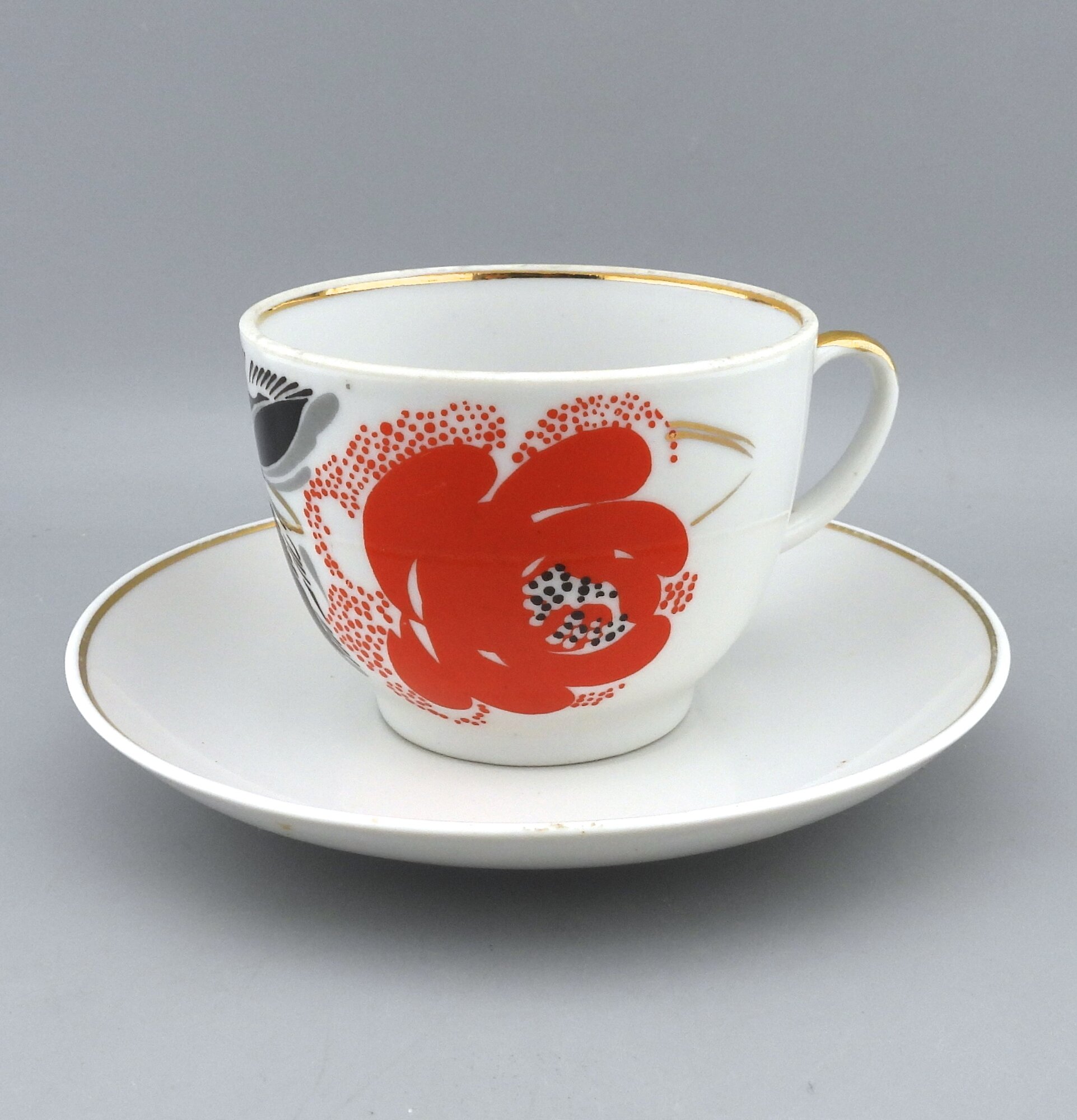 Чайная пара красный пион фарфор трафаретная роспись позолота ЛФЗ 1970-е гг