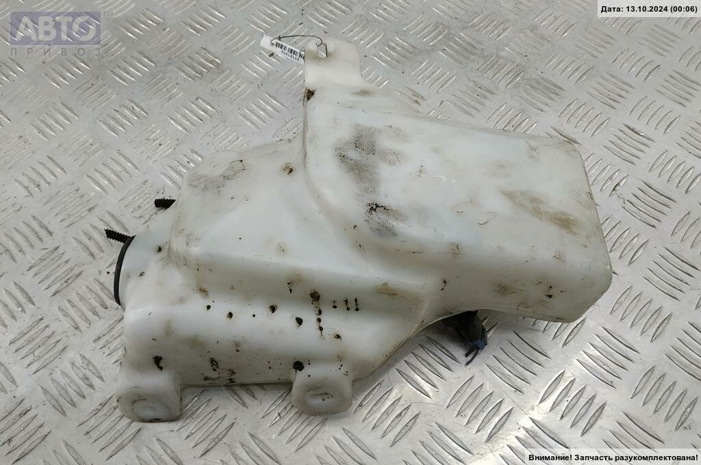 Бачок омывателя Opel Insignia A (2008-2017)