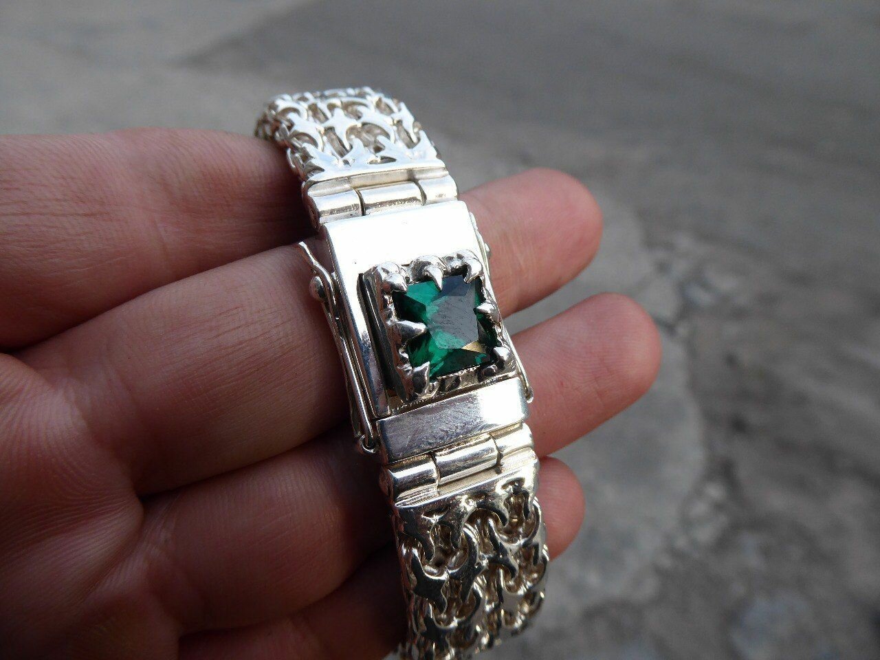 Браслет, серебро, 925 проба, изумруд синтетический