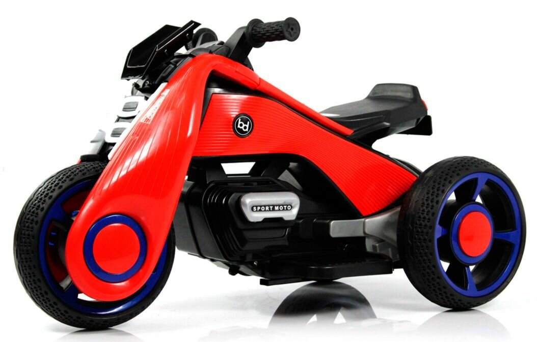 Детский электротрицикл RiverToys K333PX Красный