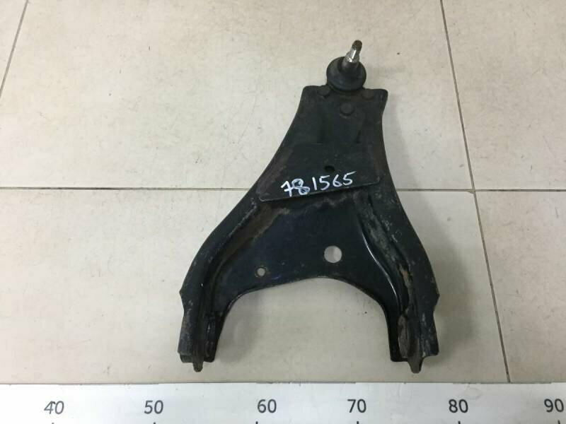 Рычаг передний левый Renault Duster 2012 кат.номер: 545012815R