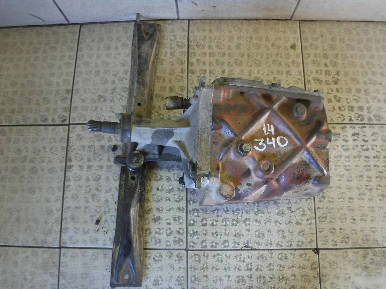 Механическая коробка передач Volvo 340 1023577