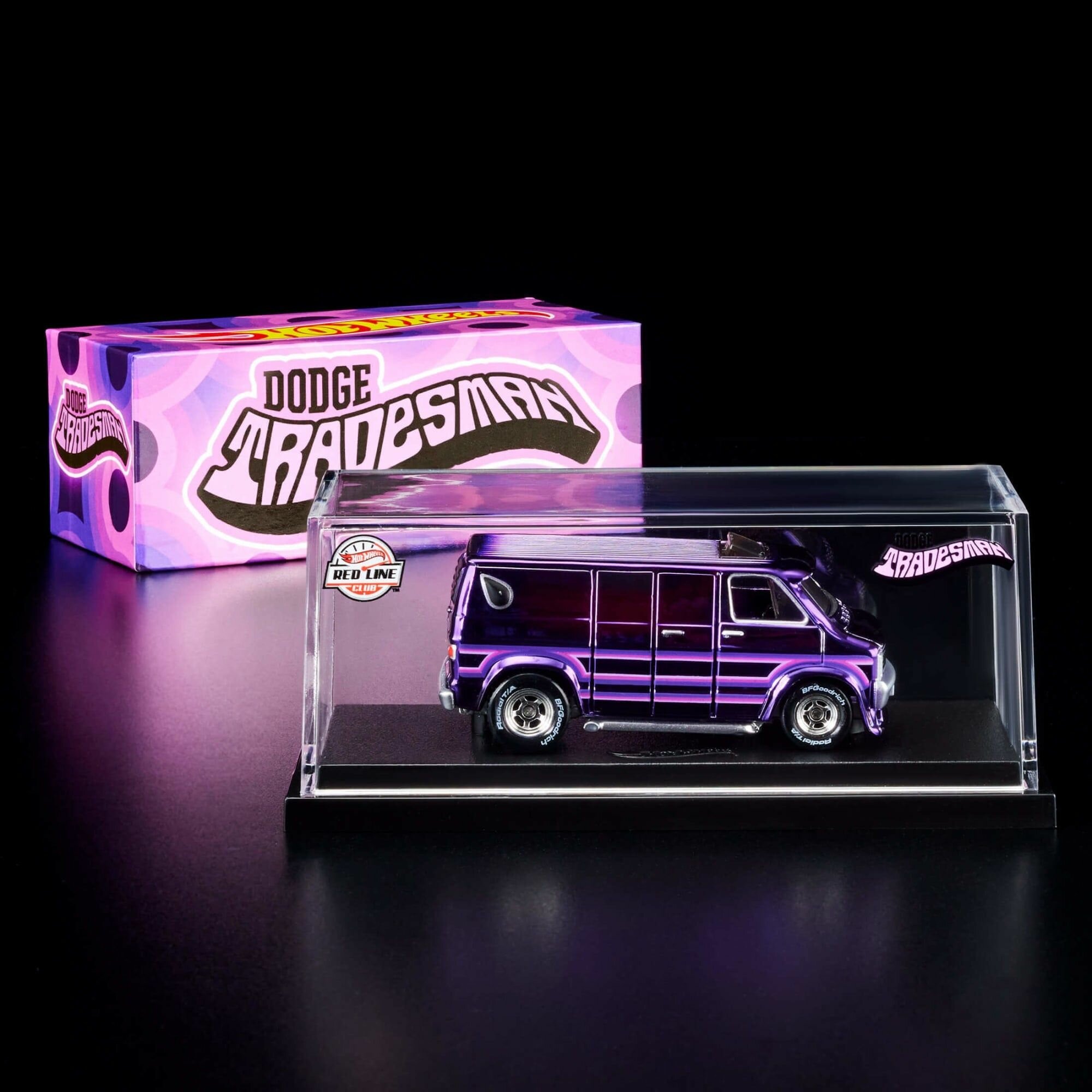 Коллекционная машинка Mattel Hot Wheels Collectors RLC Exclusive 70s Dodge Tradesman Van