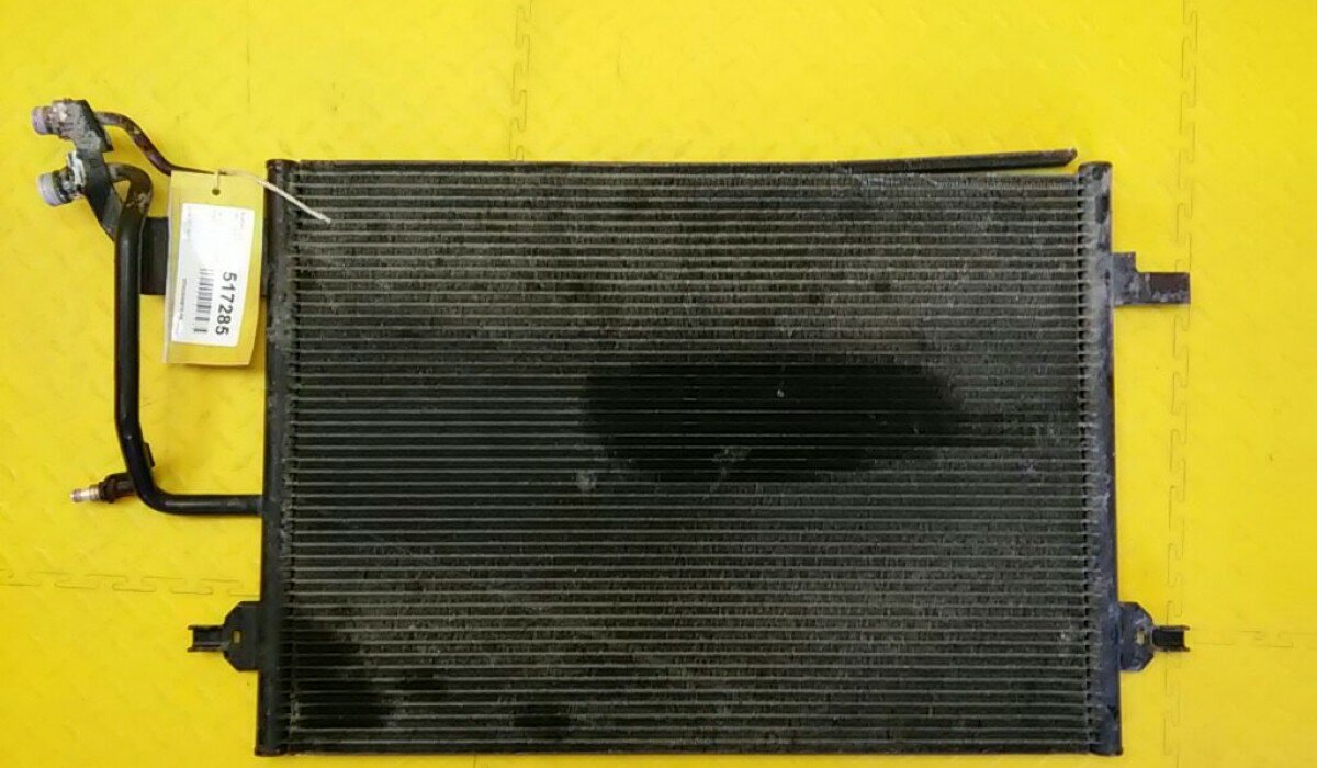 Радиатор кондиционера (конденсер) A6 (C5) Audi 4B0260401T