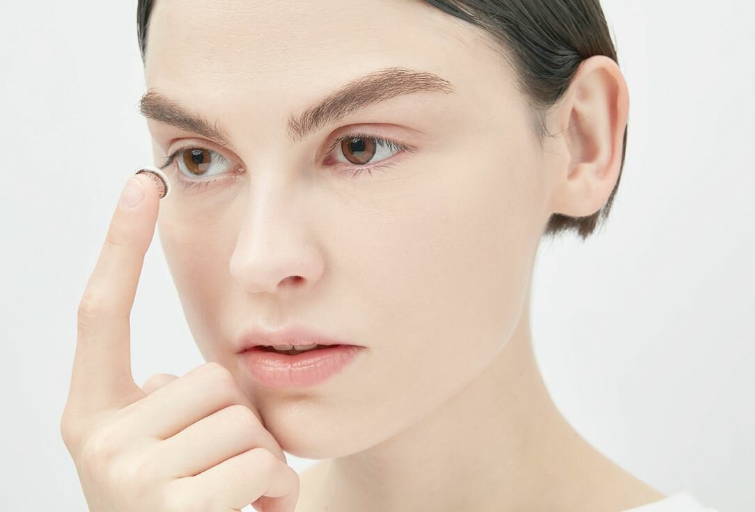 Цветные контактные линзы квартальные ADRIA Elegant BROWN, BC 8,6; DIA 14,2; 2 шт. BROWN