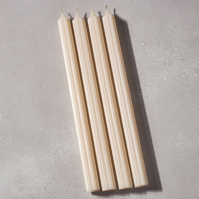 Высокие свечи 30 см Астерия кремовые, 4 шт, Candleslight, врс-30-1-набор