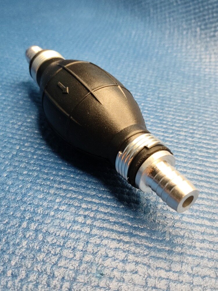 Насос ручной подкачки топлива