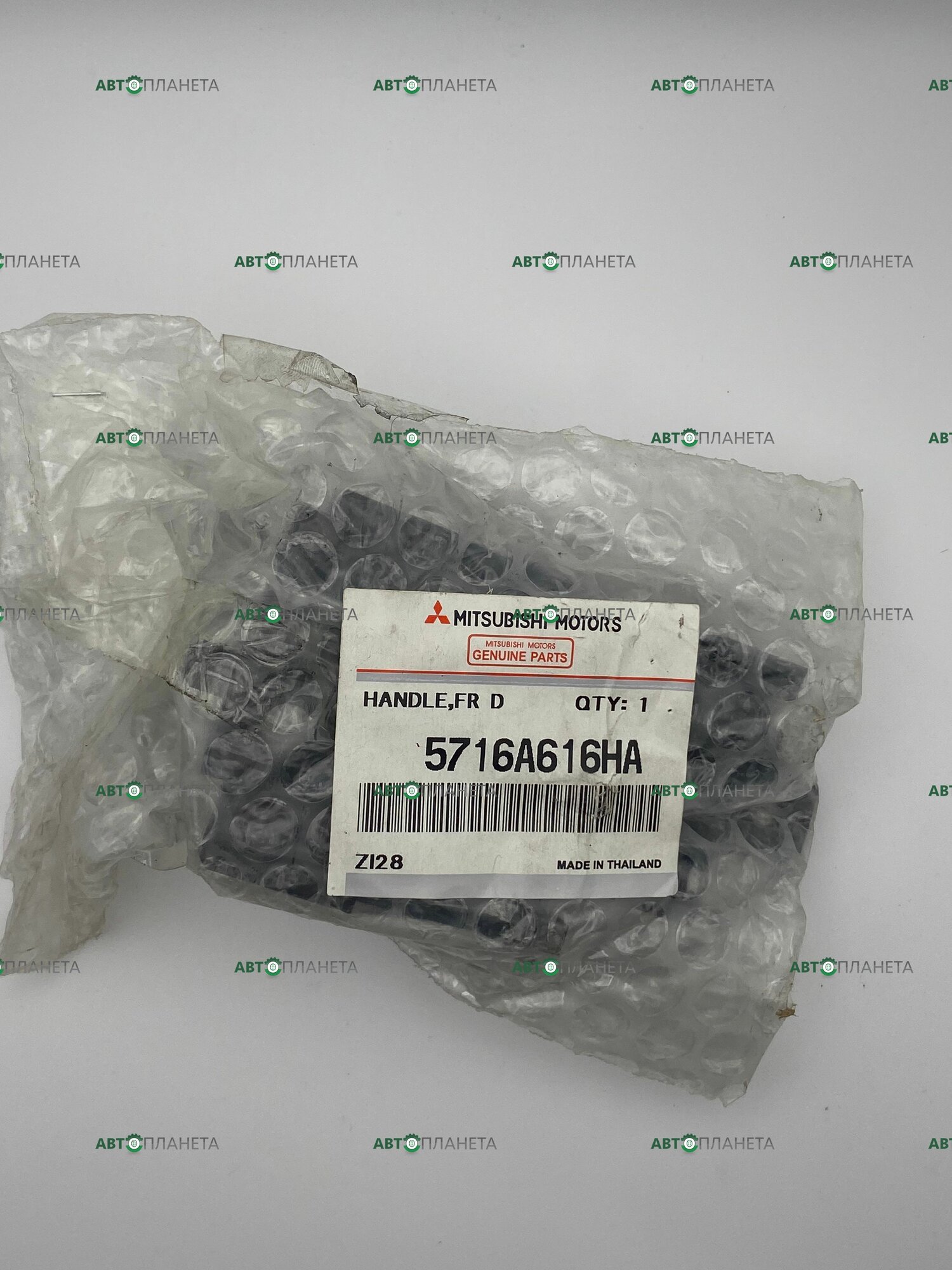 Ручка двери Оригинал Mitsubishi 5716A616HA