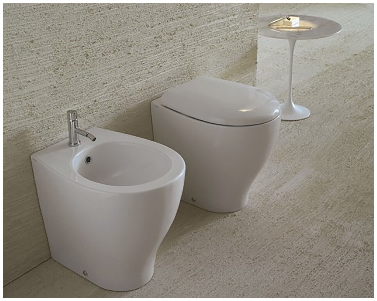 Биде GLOBO Bowl BP010, белый, напольный, овальное, антигрязевое