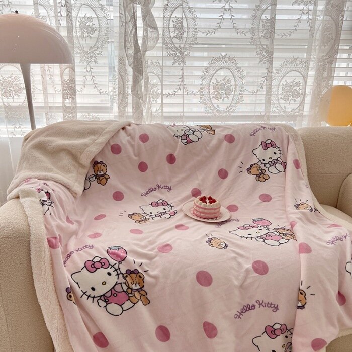 Эксклюзивный плед Kuromi от Sanrio с овечьей шерстью для послеобеденного отдыха
