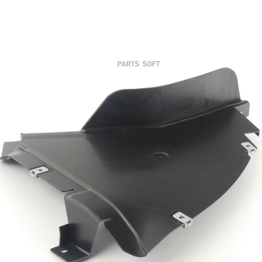 Щиток правой передней колёсной арки от официального дистрибьютора, BMW, артикул 51758045196