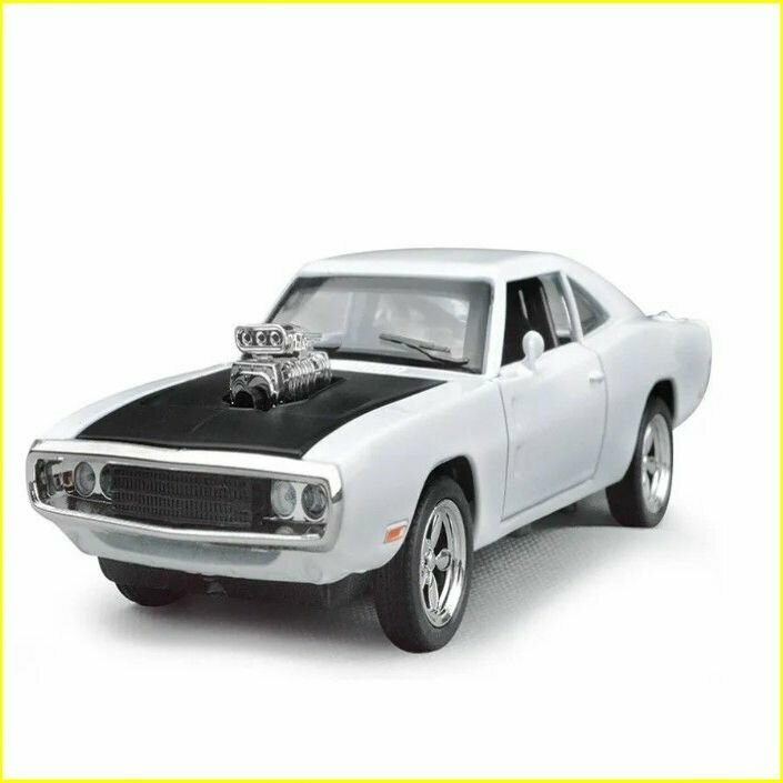 Эксклюзивная коллекционная модель Dodge Charger white масштаба 1:32 для взрослых, оснащенная световыми и звуковыми эффектами для детей