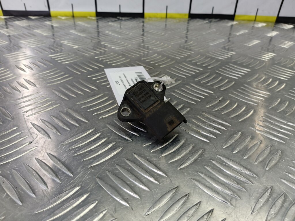 Датчик абсолютного давления Б/У для Hyundai Grand Starex I (2007—2015) 392002F000