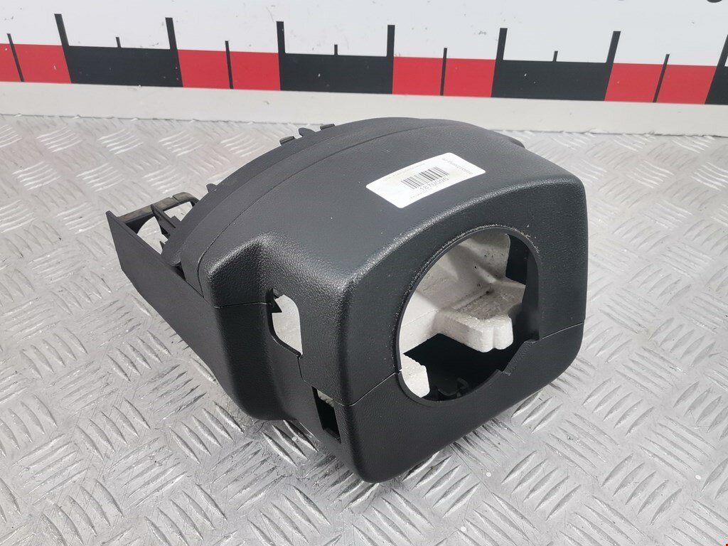 Кожух рулевой колонки Peugeot 308 4131JZ арт. 1870096
