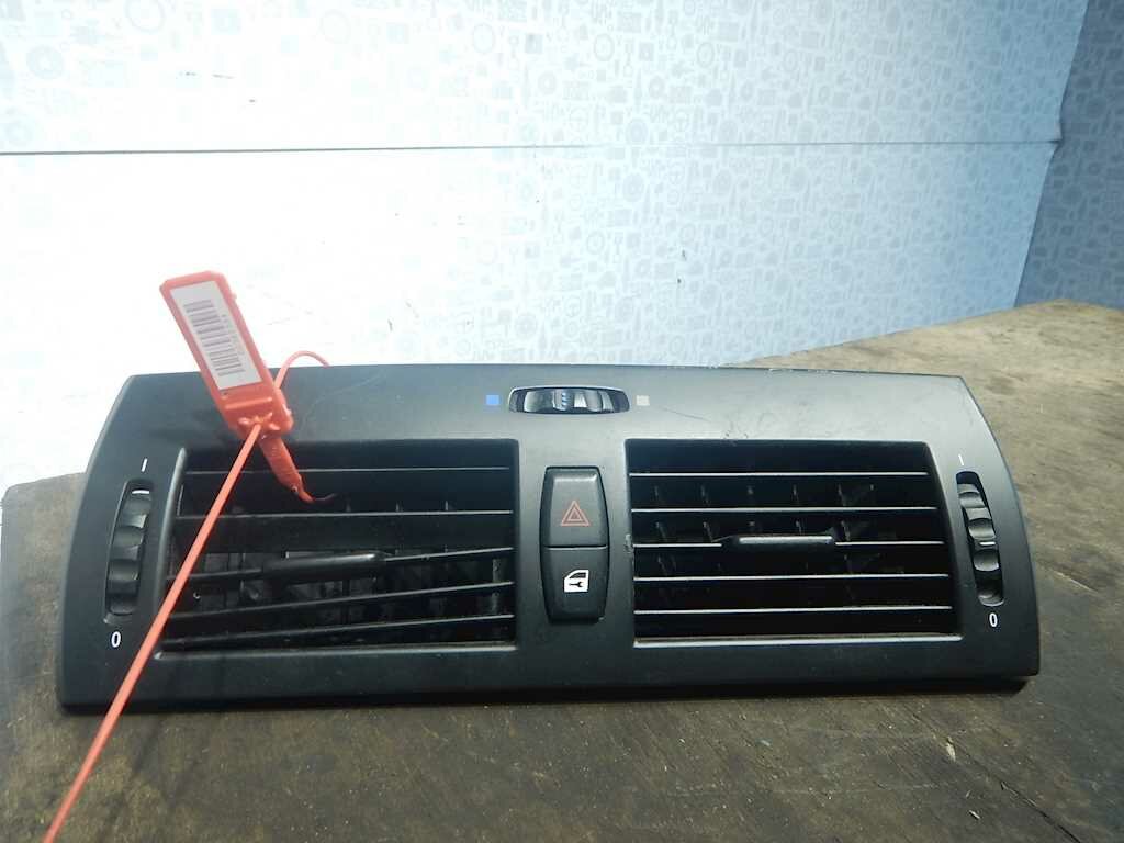 Дефлектор обдува салона BMW X3 (E83) 64223417431 арт. 365584