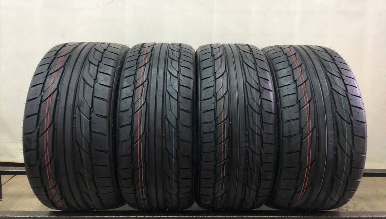 Nitto NT555 G2 275/30 R19 & 245/35 R19 без пробега Шины Летние