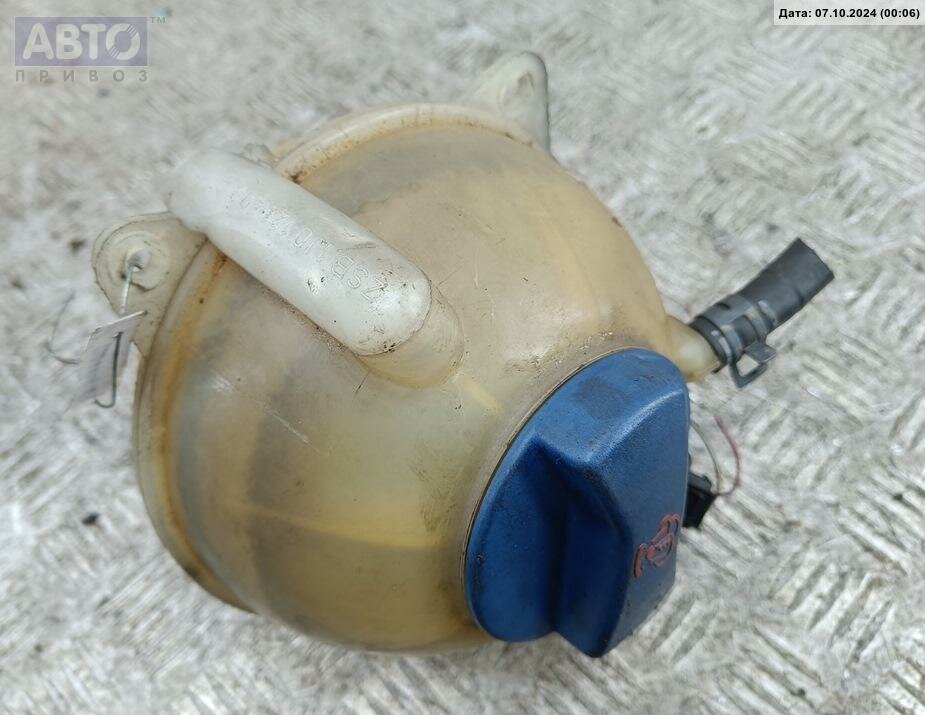 Бачок расширительный Volkswagen Golf-4