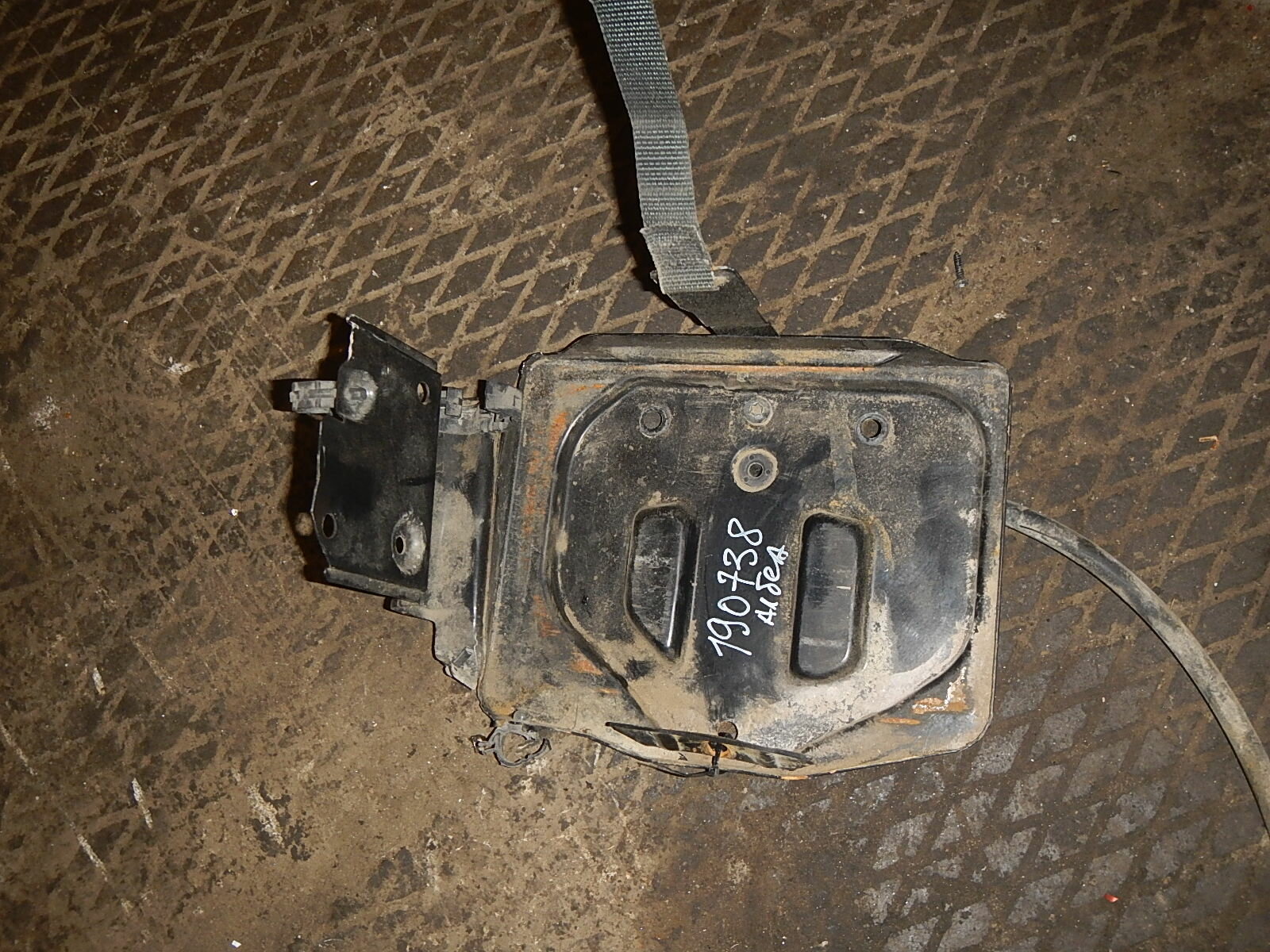 Б/У Крепление АКБ (корпус/подставка), Fiat (Фиат)-ALBEA (05-) FIAT ALBEA (05-12) Без видимых повреждений. 190738 Fiat/Al...