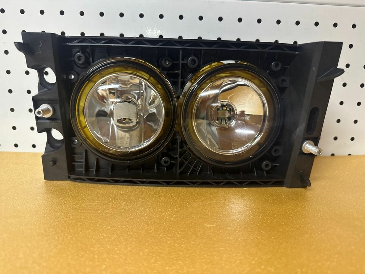 Фара противотуманная правая ДАФ ХФ105