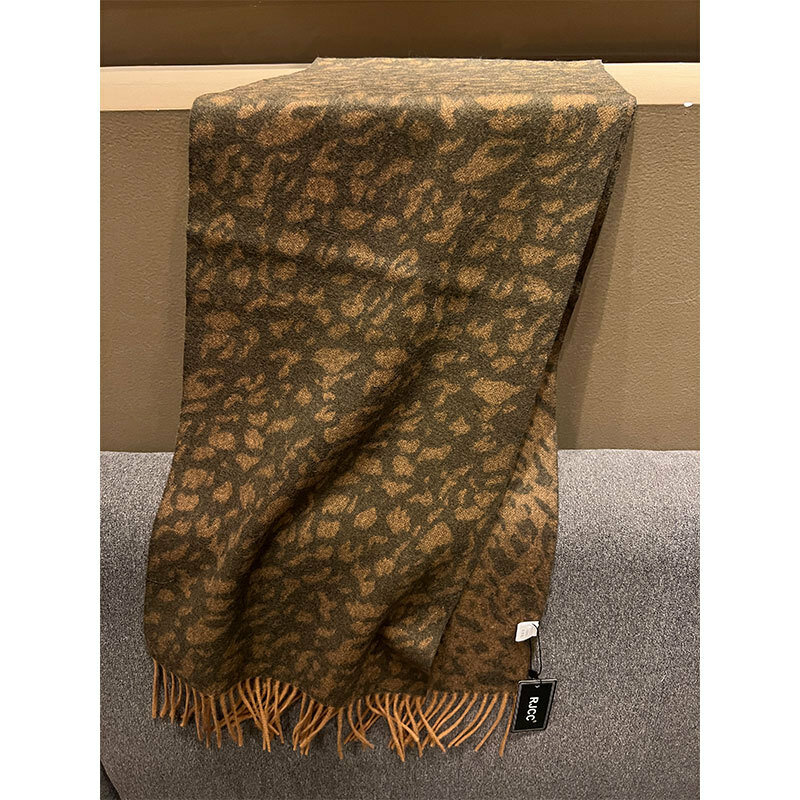 Комплект с шарфом для женщин