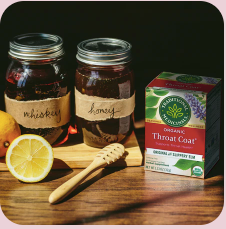 Traditional Medicinals, Organic Throat Coat, чай со скользким вязом, без кофеина, 16 чайных пакетиков