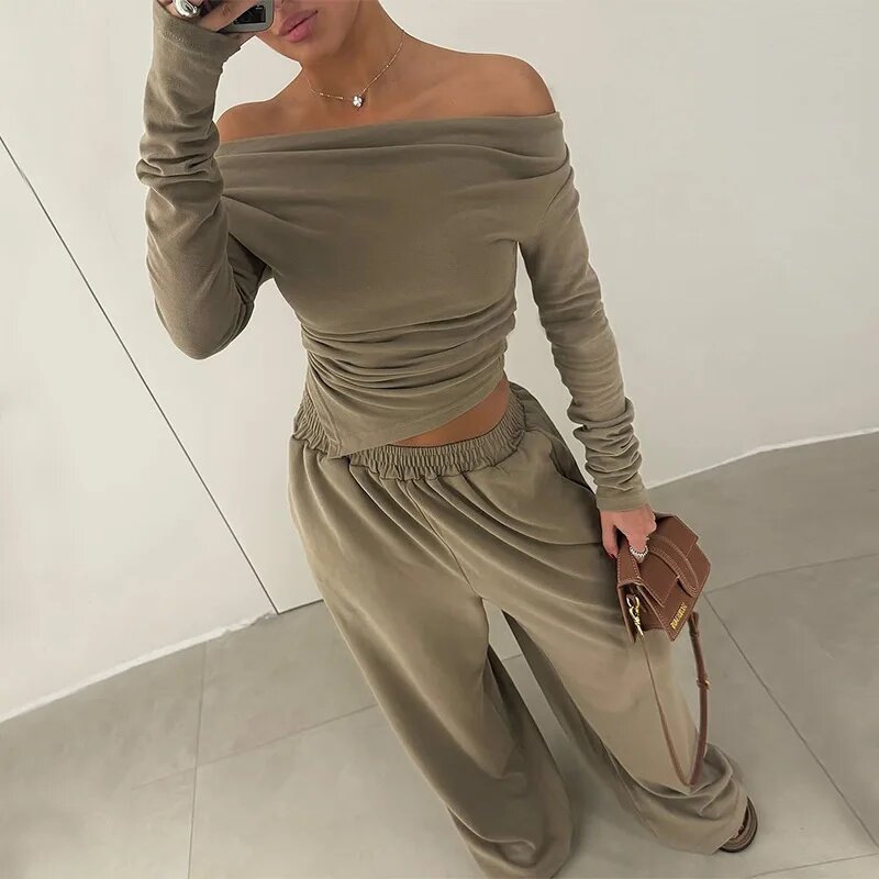 Комплект одежды