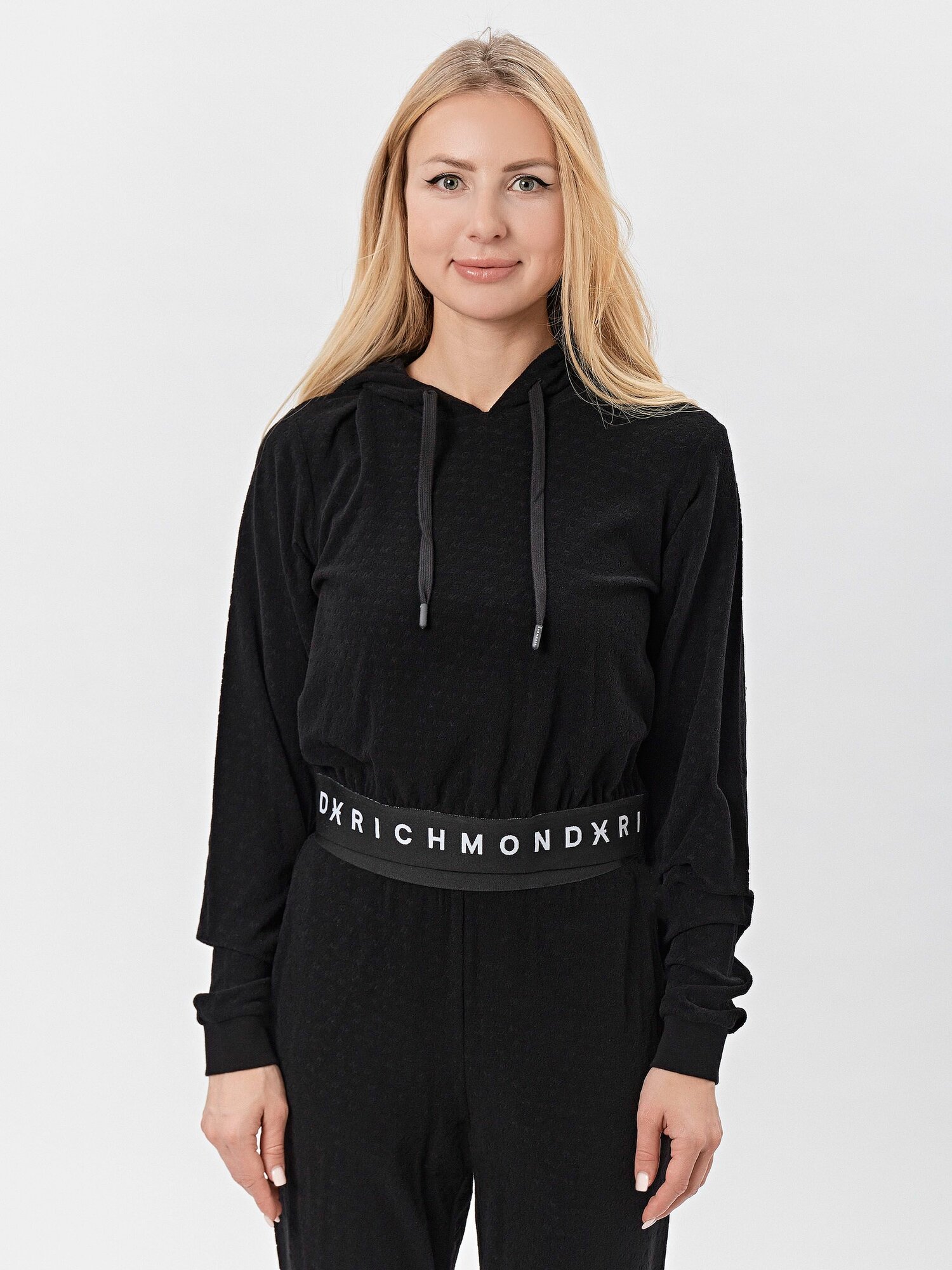 Куртка спортивная