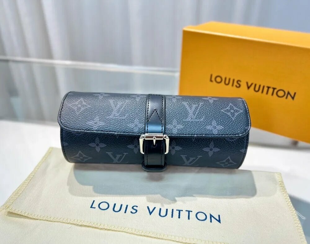 Louis Vuitton Кофр для хранения вещей