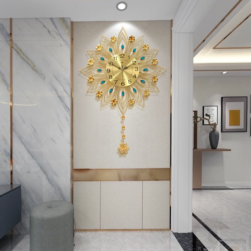 Настенные часы, 90 см х 64 см