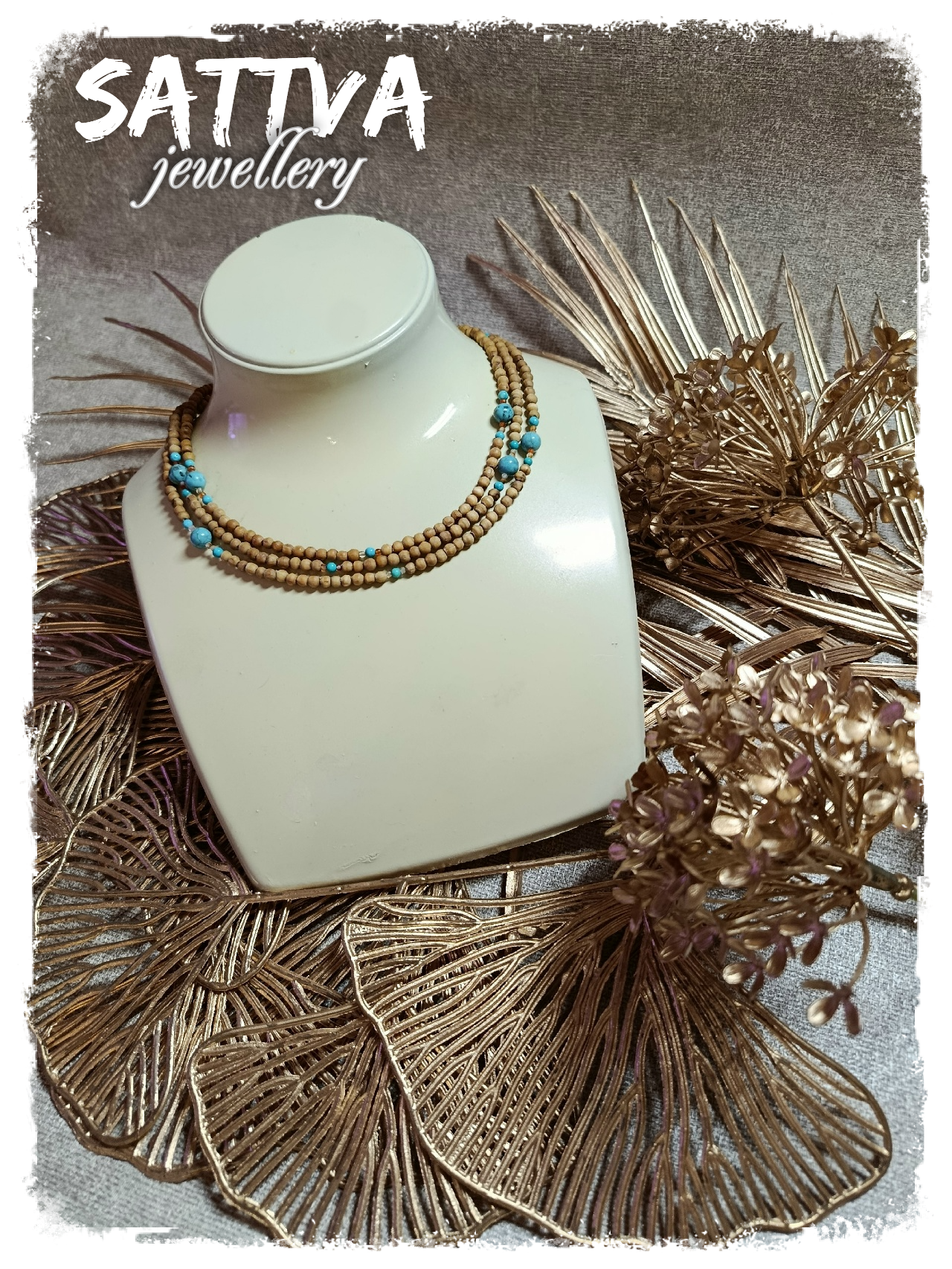 Кантхималы из Туласи с бирюзой и сердоликом SATTVA jewellery, 3 ряда