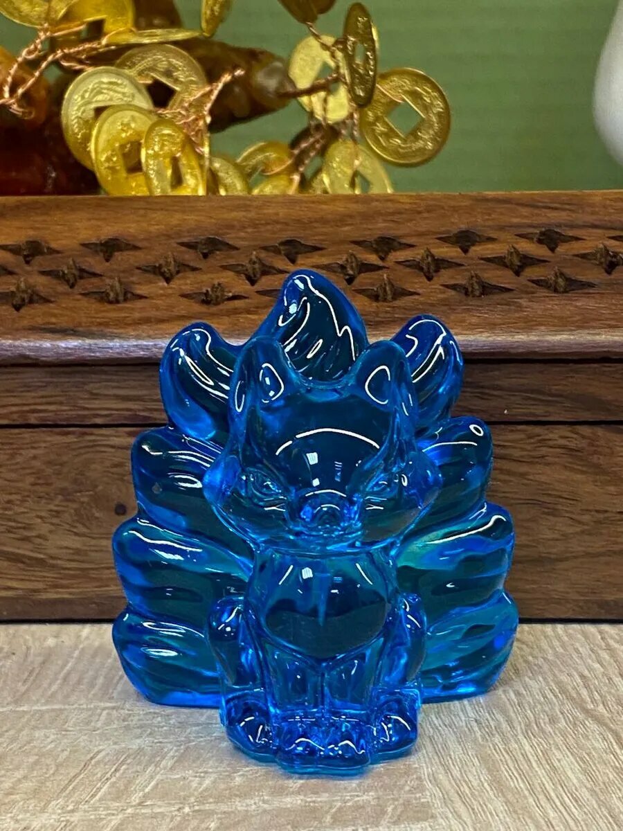 Фигурка "Девятихвостая лиса" голубая