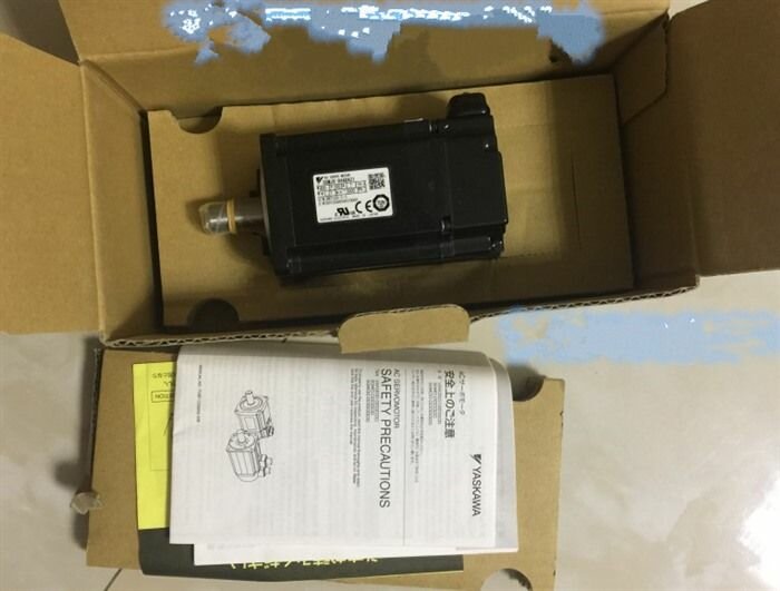 Модуль YASKAWA AC SERVO MOTOR SGMAV-04ADA21 ORIGINAL
